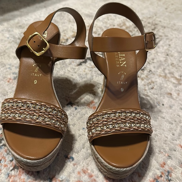 Italian Shoemakers | Shoes | Italian Shoemakers Wedge Sandals Size 9 ...